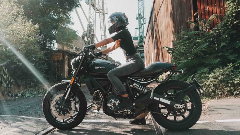 3 Beginner Motorcycles for Shorter Riders